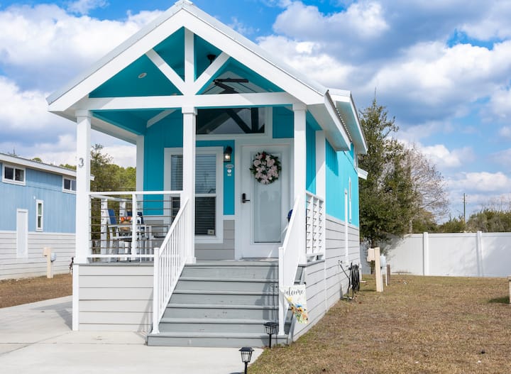 Lovely Blossom Bungalow In Jacksonville. - Jacksonville, FL