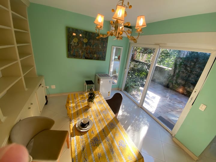 Vila Madalena Tranquilo Quarto  Sala  Com Jardim - Pinheiros