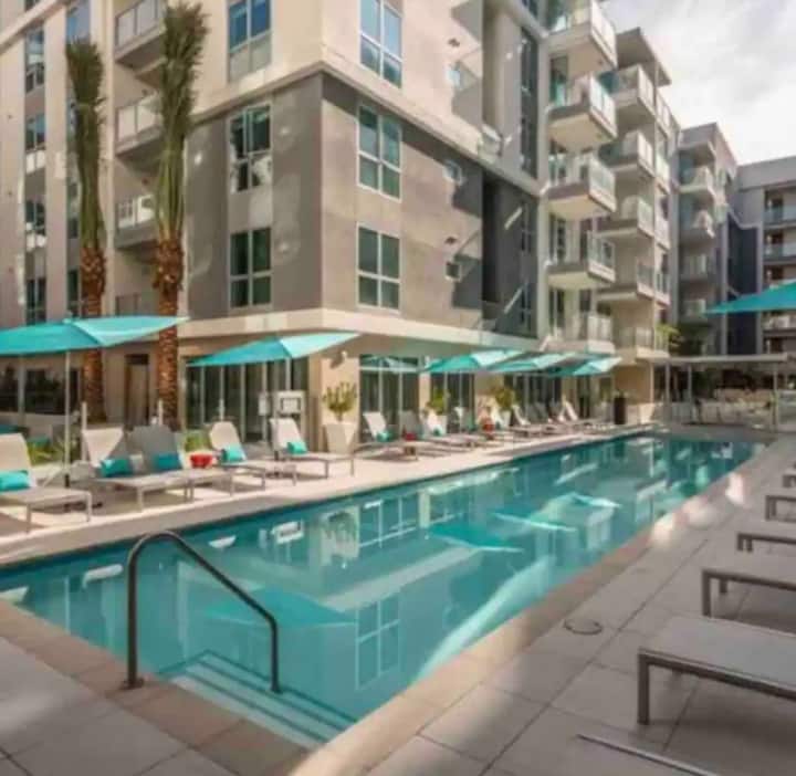 Magnificent 2 Br Apartment In Glendale, Pool&gym - Eagle Rock - Los Angeles