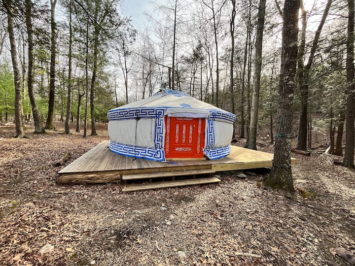 Glamp Saturi: A Catskills Retreat Near Woodstock - Kingston, NY