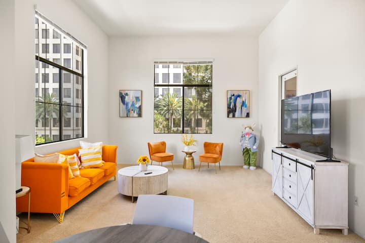 Beside Irvine Spectrum Two Bedrooms Apt /Pool…. - Irvine