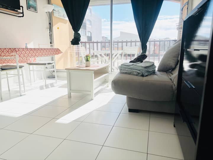 Centre Port, Climatisé, 2 Personnes - Agde