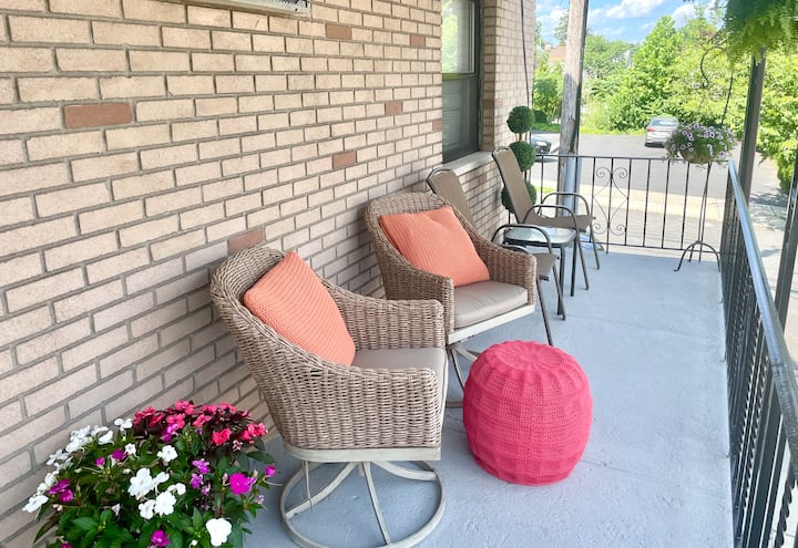Spacious & Superb - 3 Bedrooms Near Metlife & Nyc - Clifton, NJ
