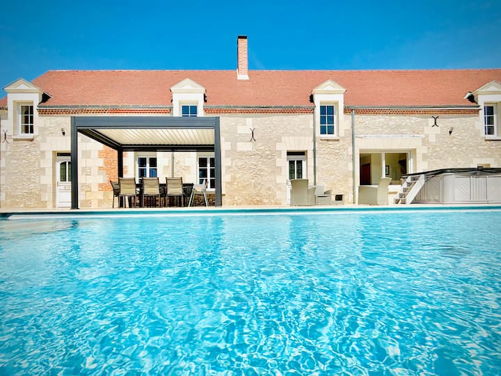 Jolie Longère Avec Piscine Et Spa - Centro