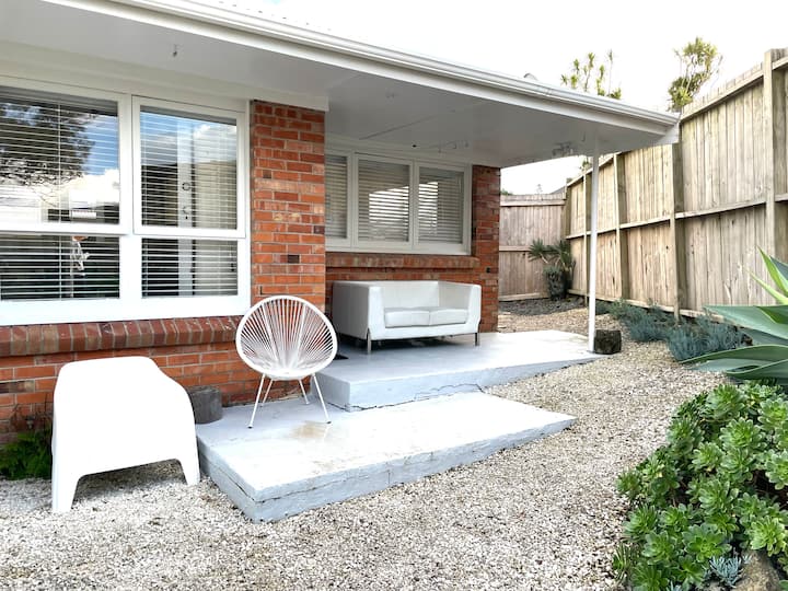 Value Plus, Quality House & Garden Central &Sunny - Auckland