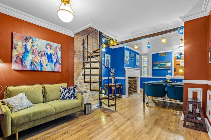 Historic Rowhome Master Suite - Baltimore, MD