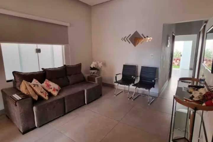 Casa Confortável E Silenciosa. ÓTima Localização - Barretos