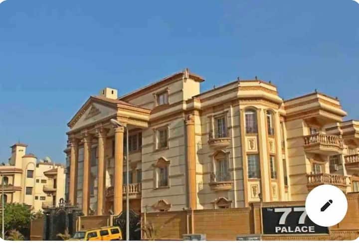 The Palace Residence With Pool   11br 7min To Cfc - Egypt