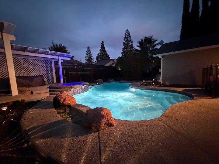*New Pool/ Spa* - Rocklin, CA