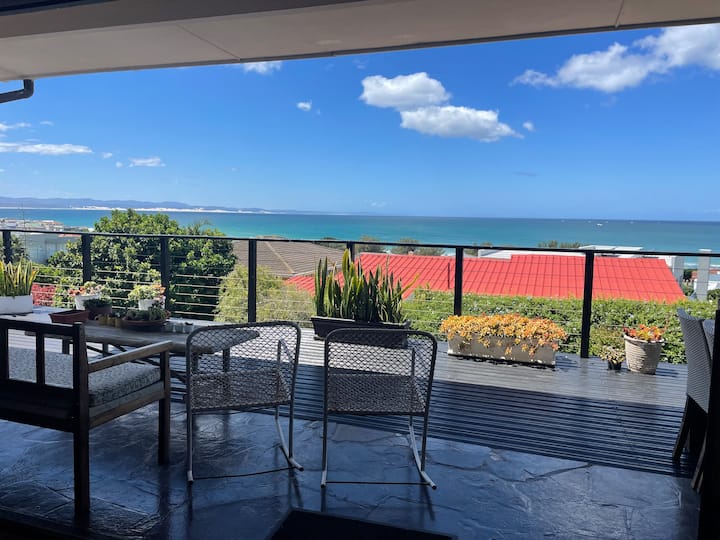 Main At Casa Esda - Jeffreys Bay