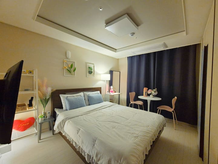 Ll Z House Ll 중앙로역앞  두툼이불 꿀잠침대 스타일러 비데 - Daegu