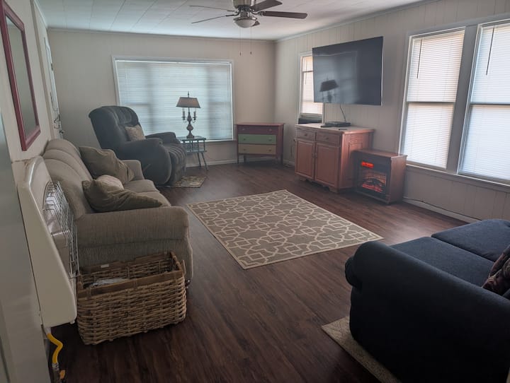 Britt Street House - Copper Breaks State Park, Quanah