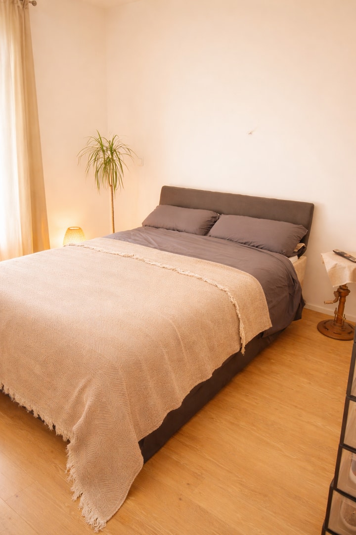 Modern Bir Dairede Oda - Berlin