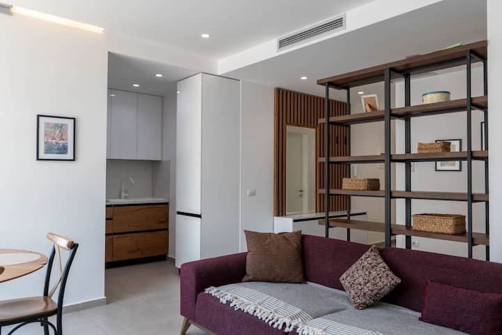 Modern Apartment With Home Comfort On The Beach - Ksamil