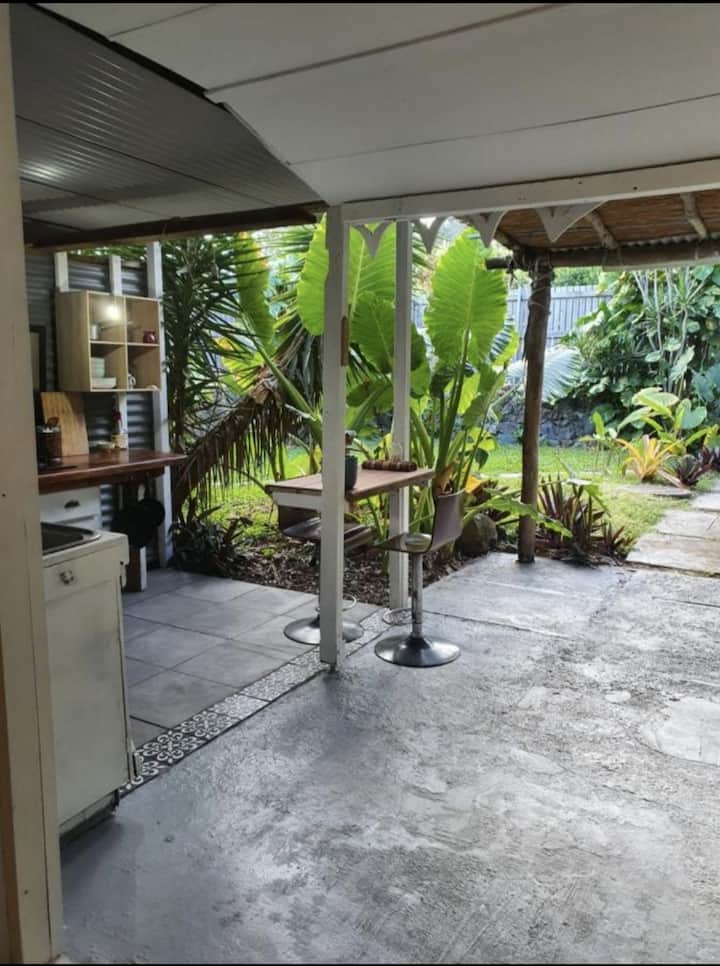 Tropic Patio - Airlie Beach