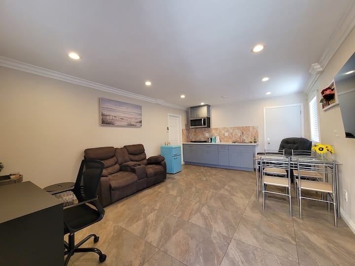 New Renovated Cozy 1 Bedroom Home With Kitchen - Rosemead, CA
