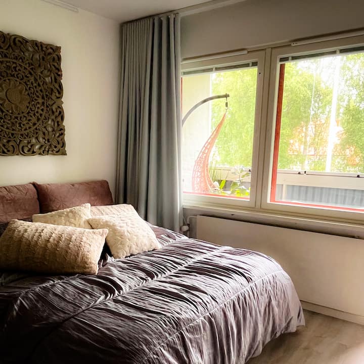 Studio Valoisa - Rauhallinen Ja Loistava Sijainti - Oulu