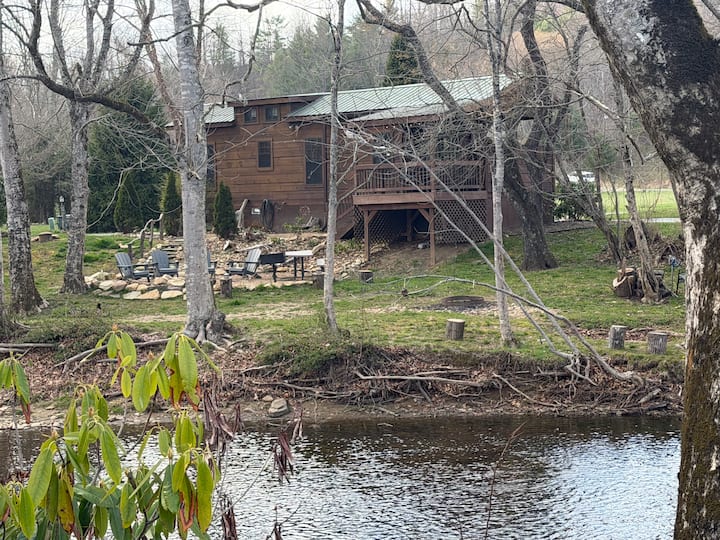 Riverfront Cabin-linville Falls/newland, Nc - Linville, NC