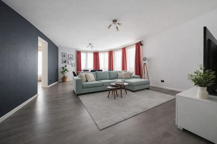 Large Apartment • Families & Groups • Free Parking - Cluj-Napoca