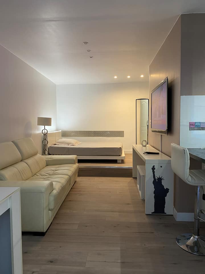 Escapade Méditerranéenne Dans Un Studio Cocooning - Calanques de Marseille