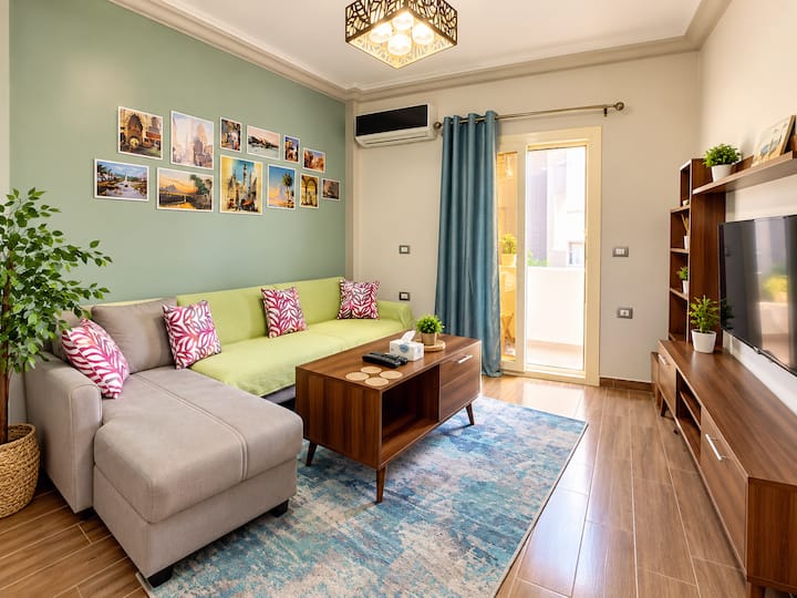 Central Location Flat Near The Nile - Cairo