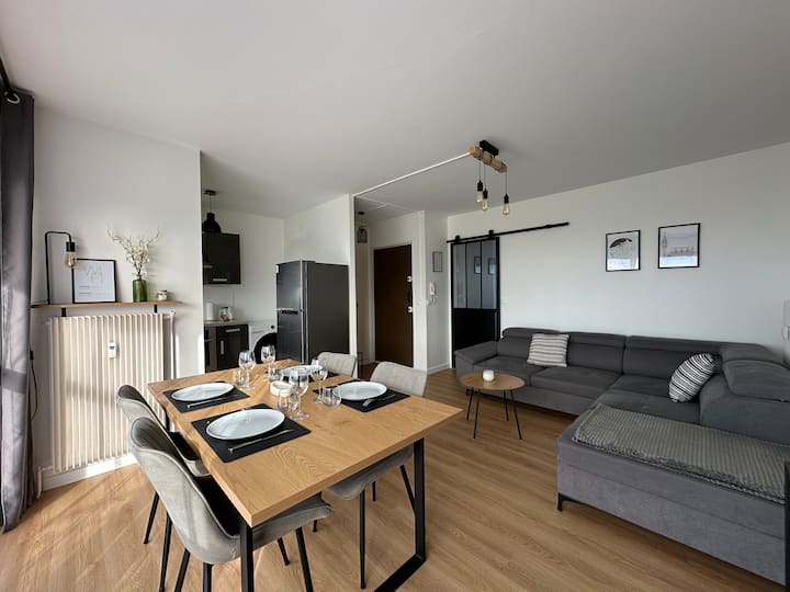 Superbe Appartement En Rez-de-jardin Avec Vue Mer - Calais
