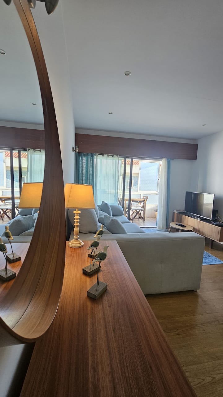 Apartment By The Beach - Estoril