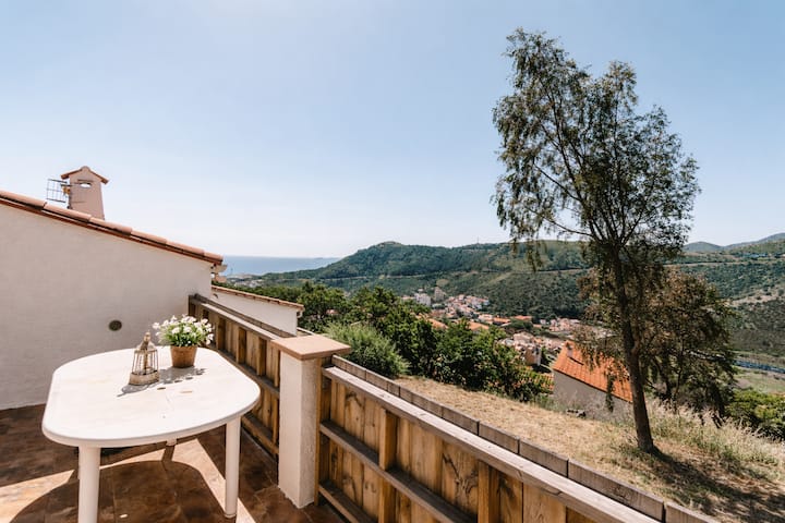 Appartement Avec Terrasse, Vue Montagnes Et Mer - Colera