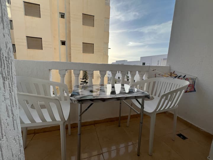 Appartement Des Vacances à Bades Près De Corniche - Al-Husajma