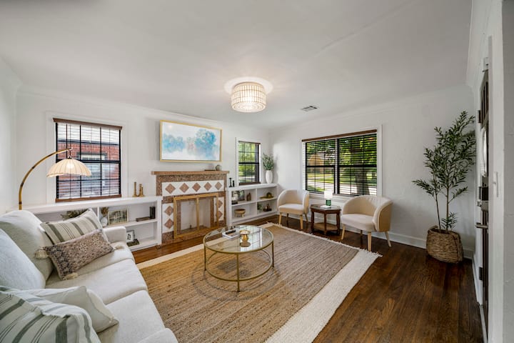 Modern 2br • Hot Tub • Putting Green • Tu District - Tulsa, OK