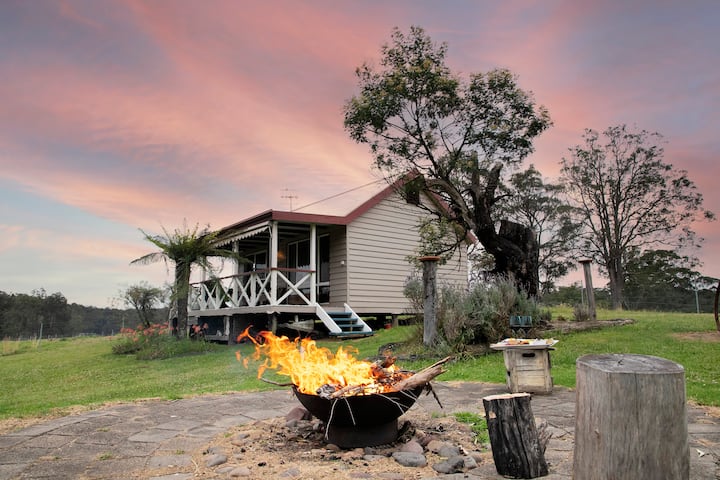 Biddie's Farm Cottage - Batemans Bay