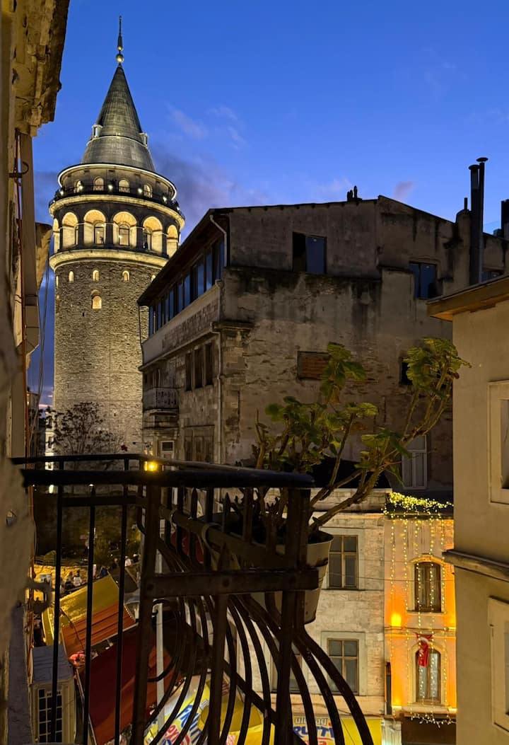 ★Bright, Spacious Flat ★In Front Of  Galata Tower - Karaköy