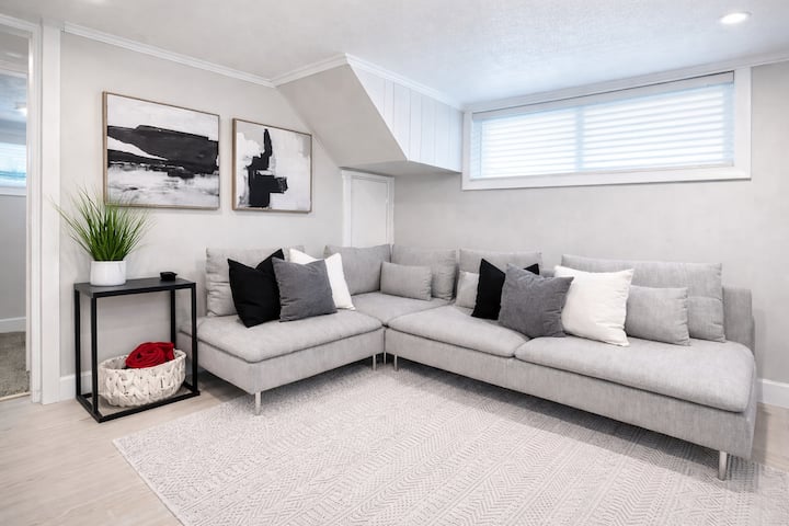 Cozy Private Suite Sleeps 5 - Ogden, UT