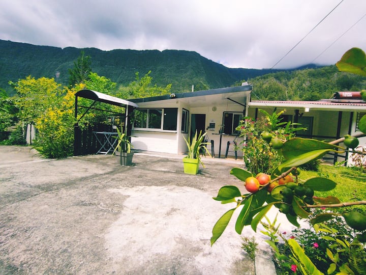 #The Secret Motel - L'héritage - Saint-Benoît