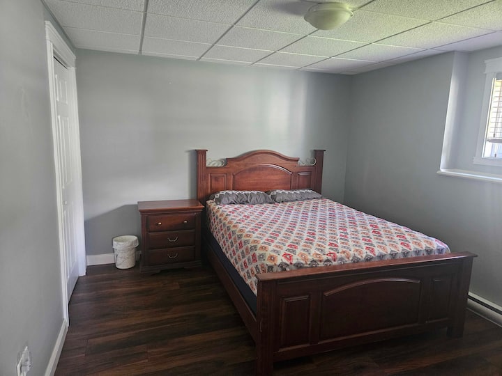 Airport Suite - 5 Mins To Airport, Drive To Unb - Fredericton