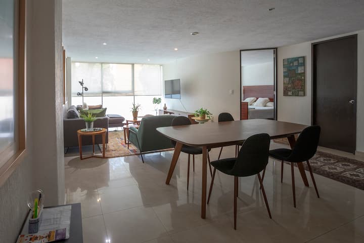 Work & Leisure - Mexico City