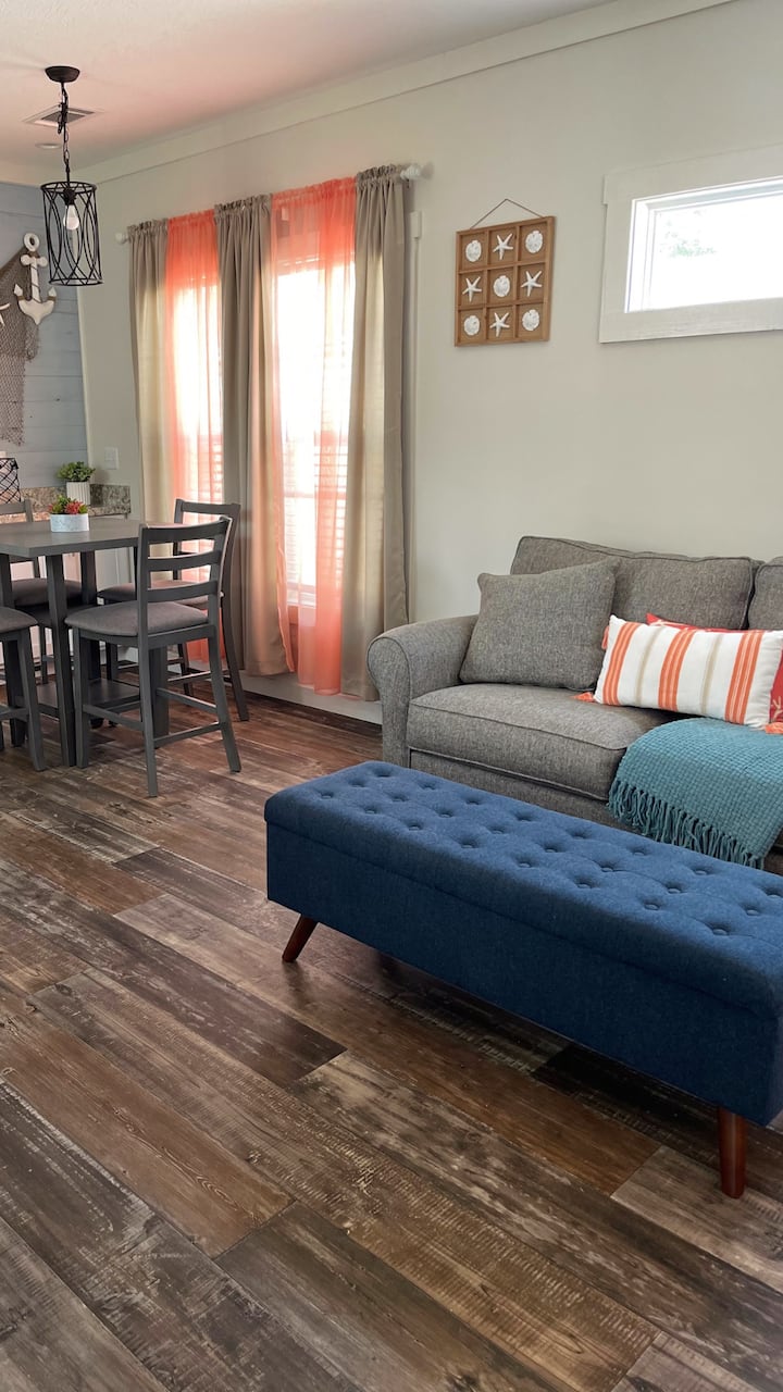 Beautiful Cottage 1 Bedroom - Celebration, FL