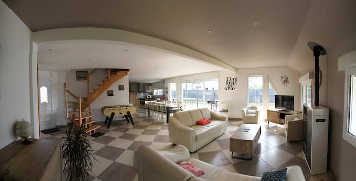 Maison Spacieuse Et Lumineuse à 2mns Des Plages - Locquirec