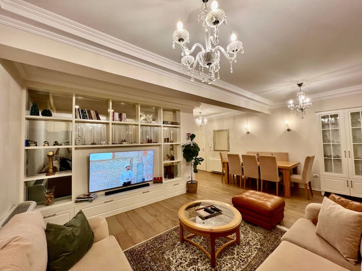 Top House Tirana - Tirana