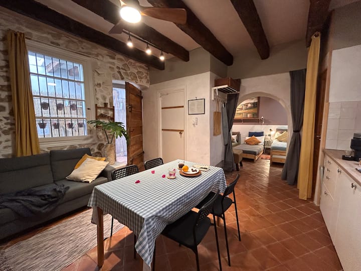 La Font, Apartmento. Cerca De Barcelona Y Del Mar. - Badalona