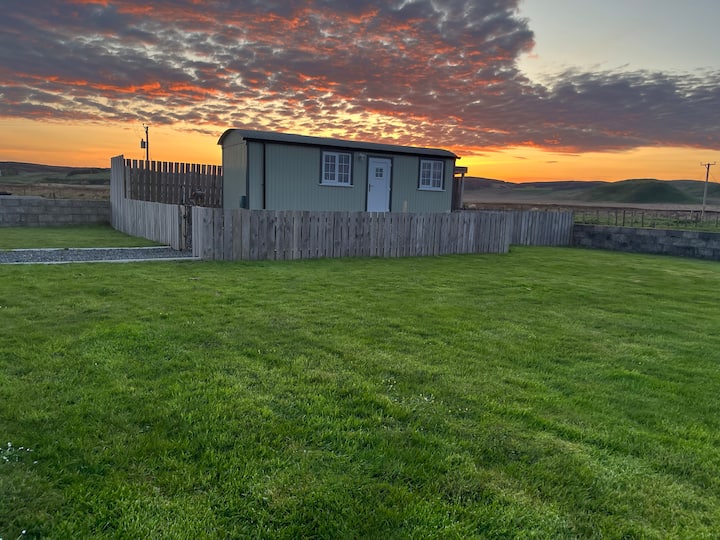 The Shepherd's Hut @ Innlands With Hot Tub - Uig