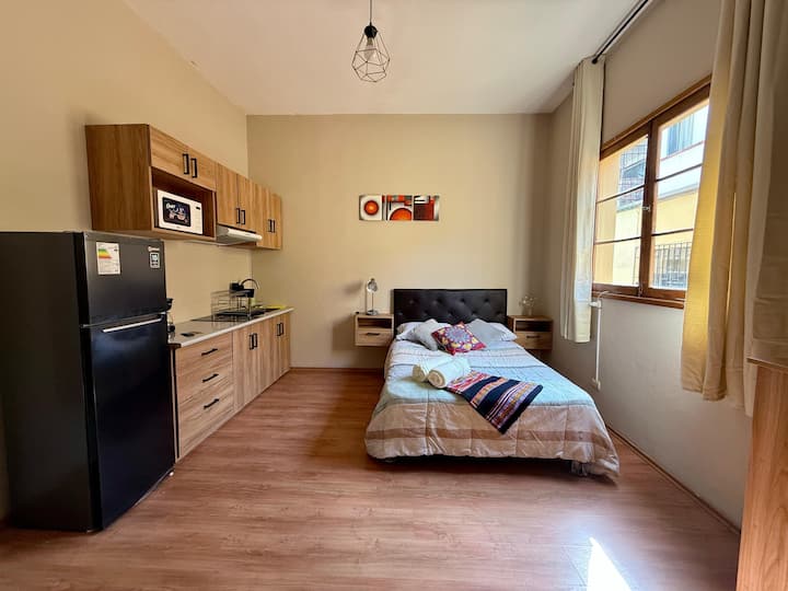 Sun Filled Cozy Studio In A Charming Neighborhood - Peru
