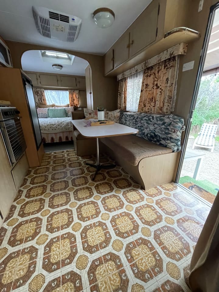 Cute Back Beach Beryl On 7 Acres Near Hot Springs - Melbourne