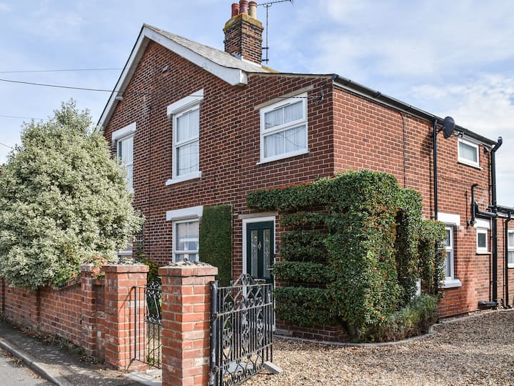 Sunnyside - Mersea Island