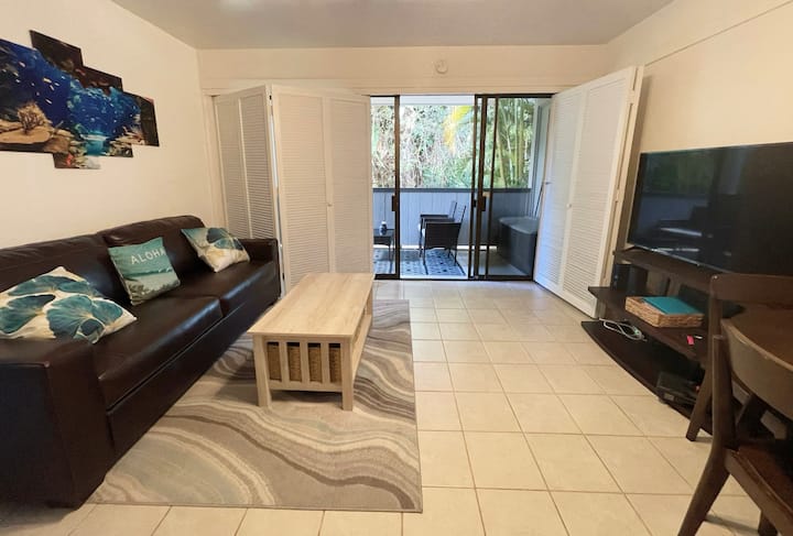 Polynesian 2br 1ba Apt With Work Space - Hilo, HI