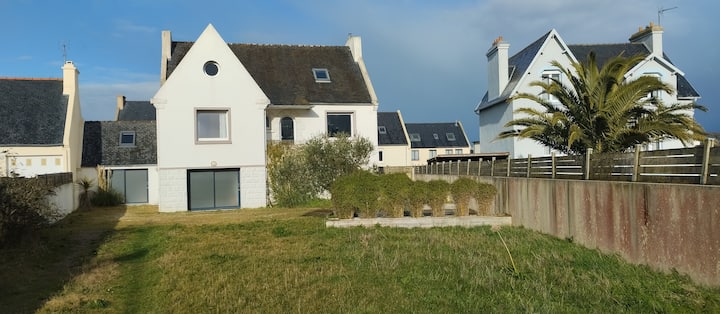 A 100m De La Mer Et Du Petit Port De Moguériec - Roscoff