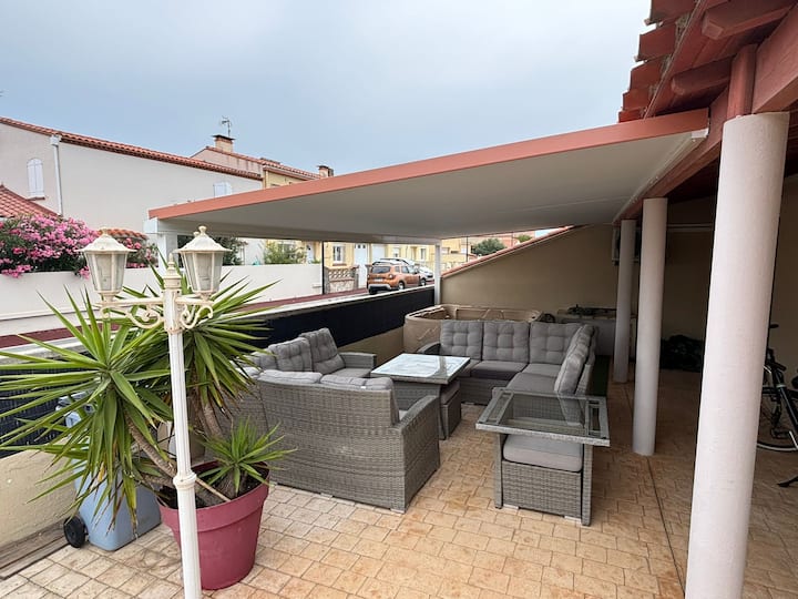 Villa Moderne 4 Chb 2 Sdb Plage Centre Jacuzzi - Le Barcarès