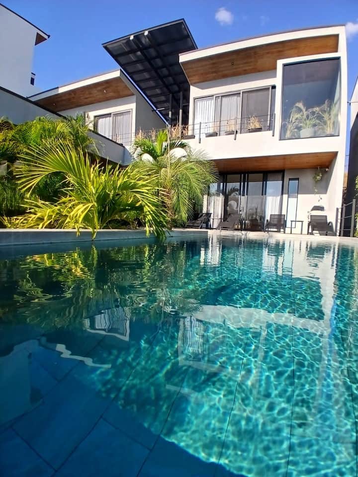 Villa Balinaise 4 Chambres Vue Océan - Tamarindo