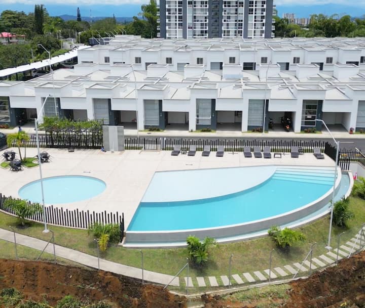 Penthouse 90mt2 Pereira Apto + Amazing Coffee View - Pereira