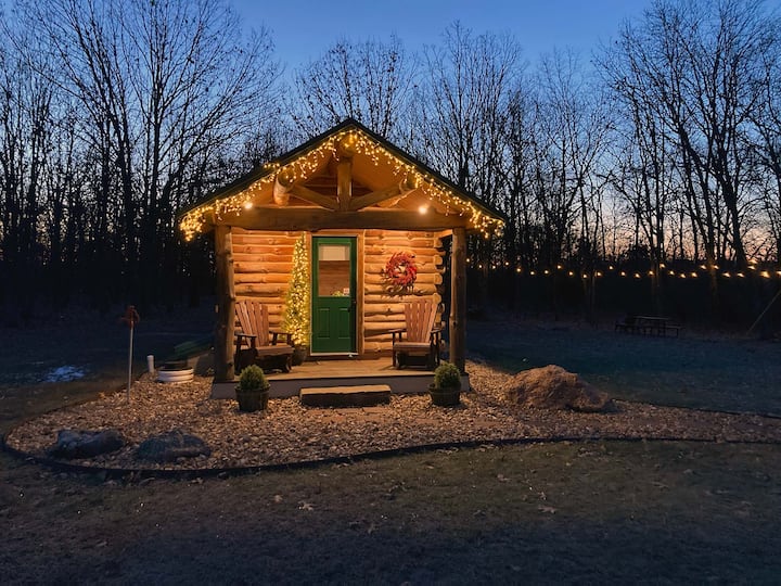 Ridge Top Meadows Guest Cabin - Mississippi